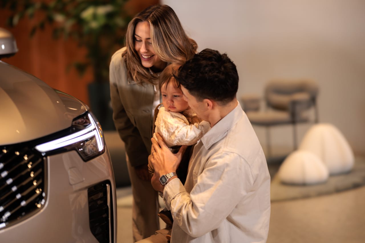 World of Volvo - Product Experience