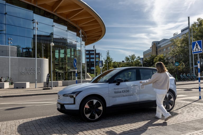 World of Volvo - Product Experience
