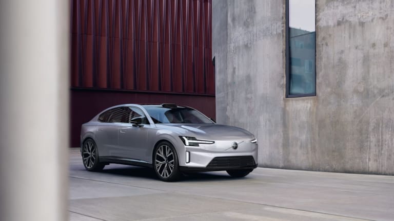 World of Volvo - Product Experience